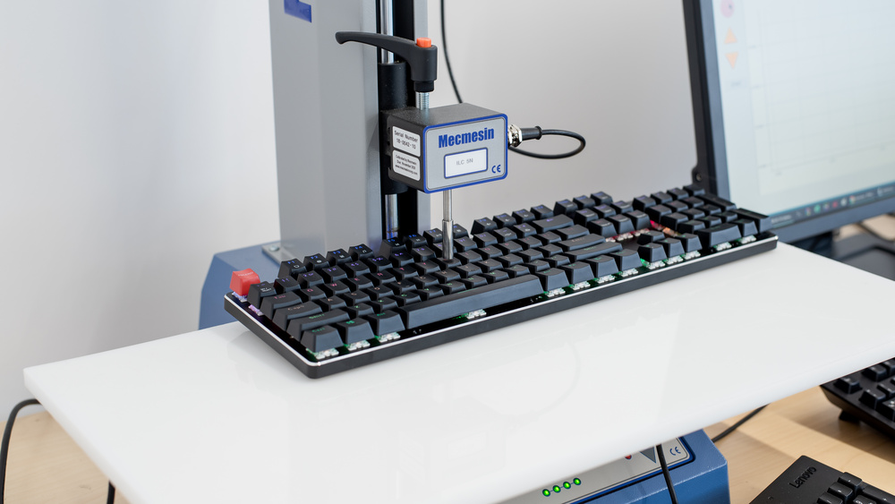 GLORIOUS GMMK Review - RTINGS.com