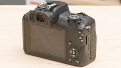 Canon EOS R100 Review - RTINGS.com