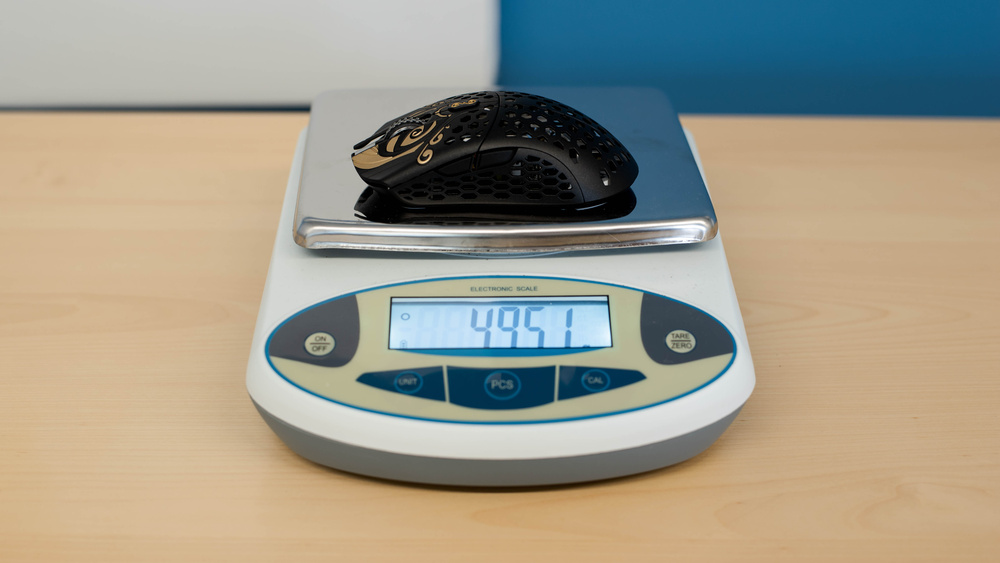 Finalmouse Starlight-12 Medium Review - RTINGS.com