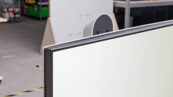 Dell Alienware AW2721D Review - RTINGS.com