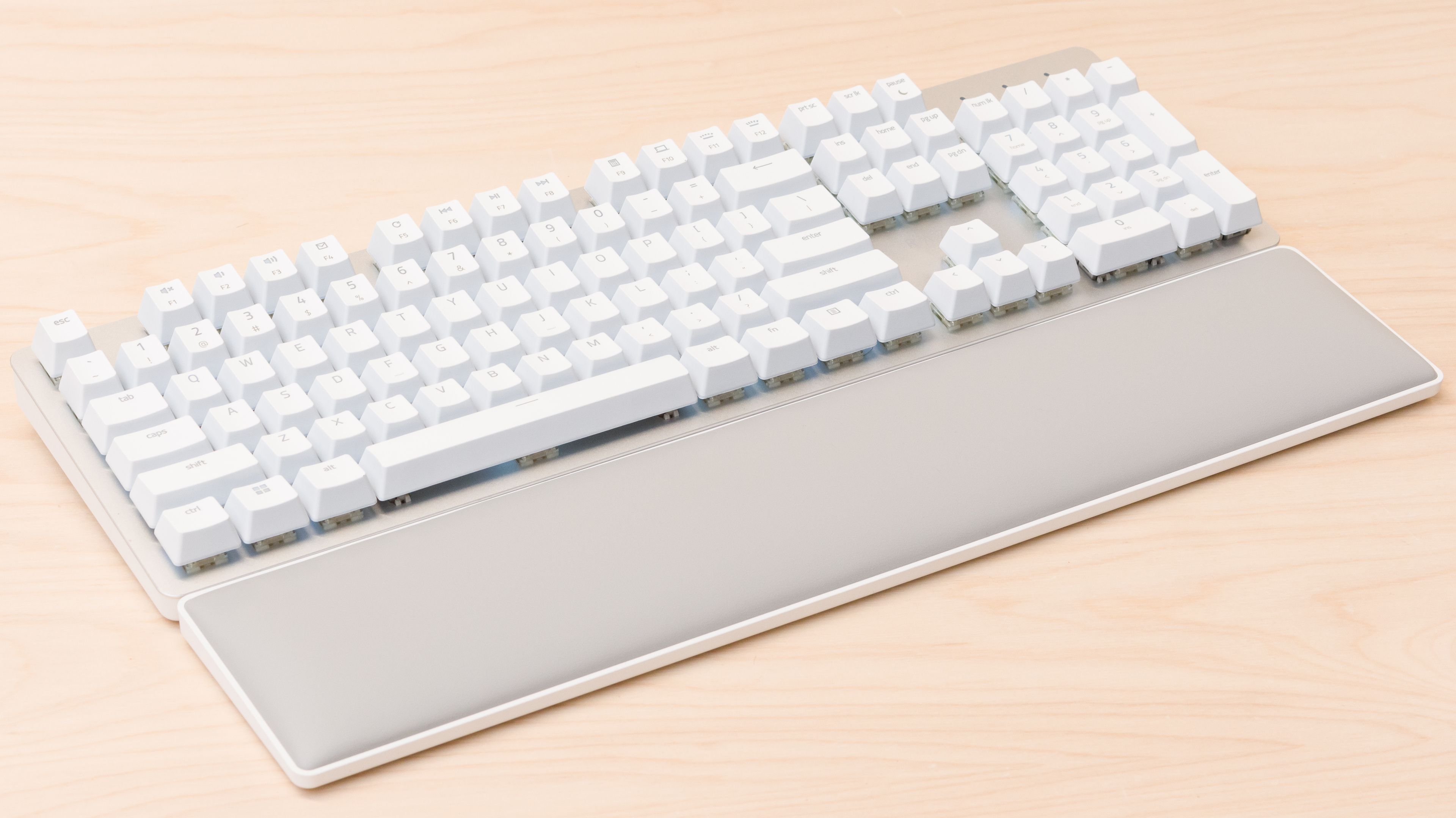 Razer Pro Type Ultra vs Corsair K100 RGB Side-by-Side Keyboard ...