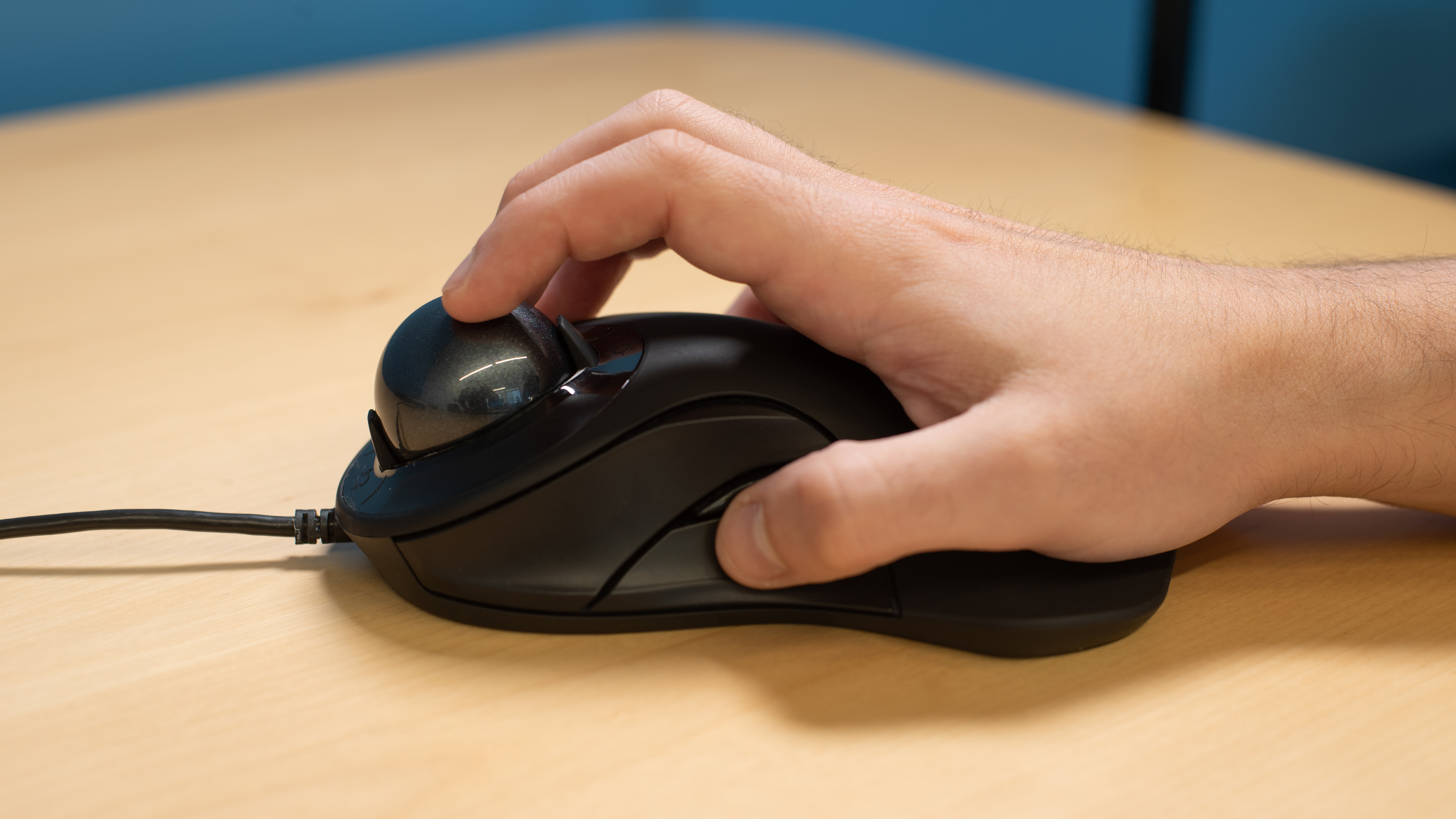 GameBall Mouse Review - RTINGS.com