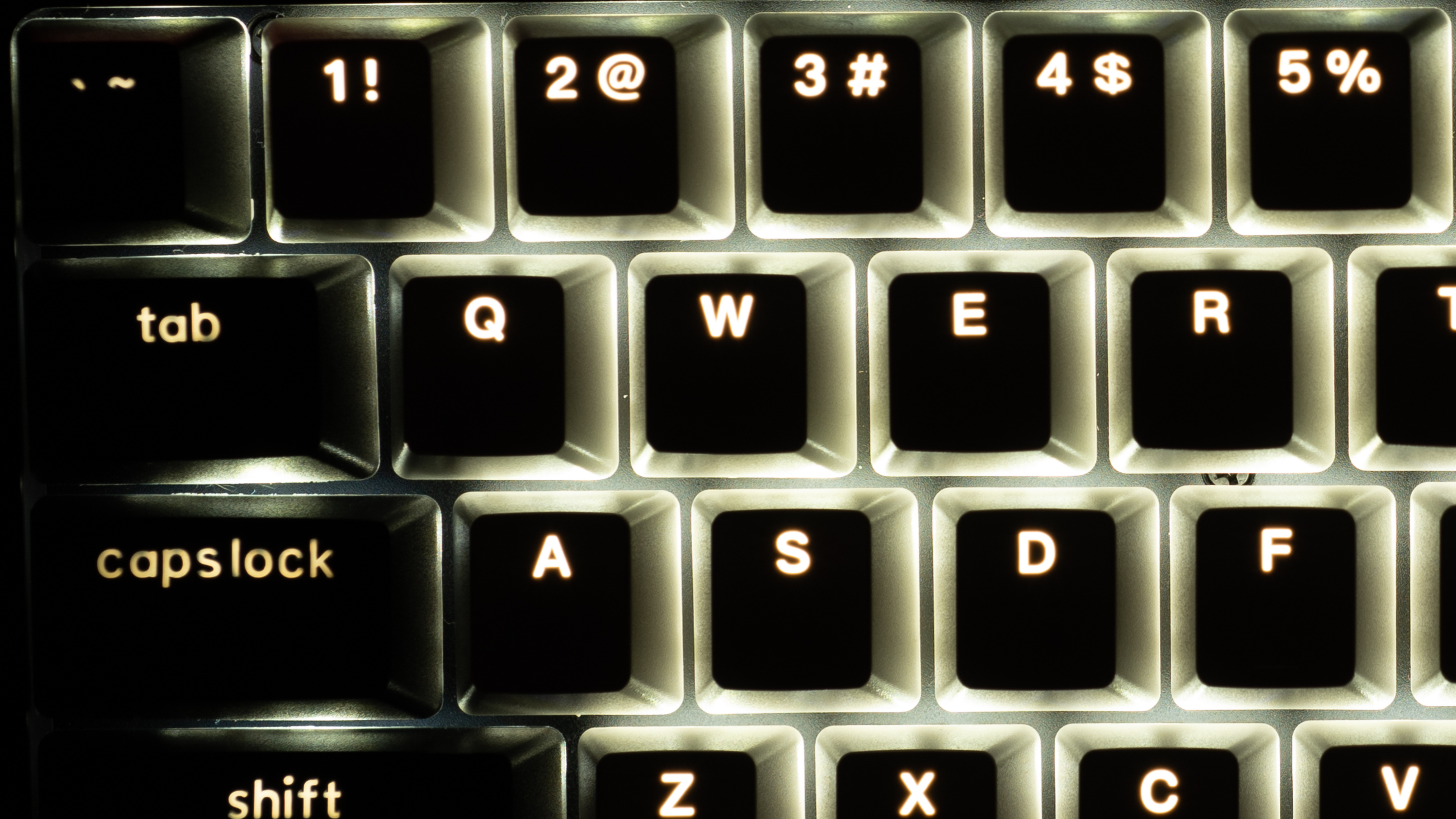 Keychron C2 Review - RTINGS.com