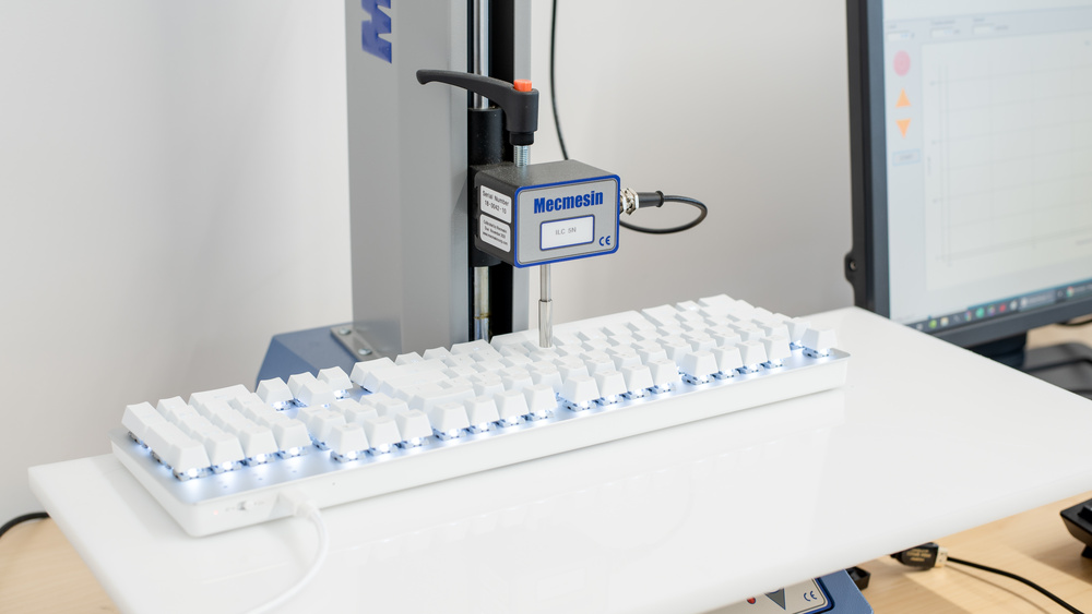 Razer Pro Type Review - RTINGS.com