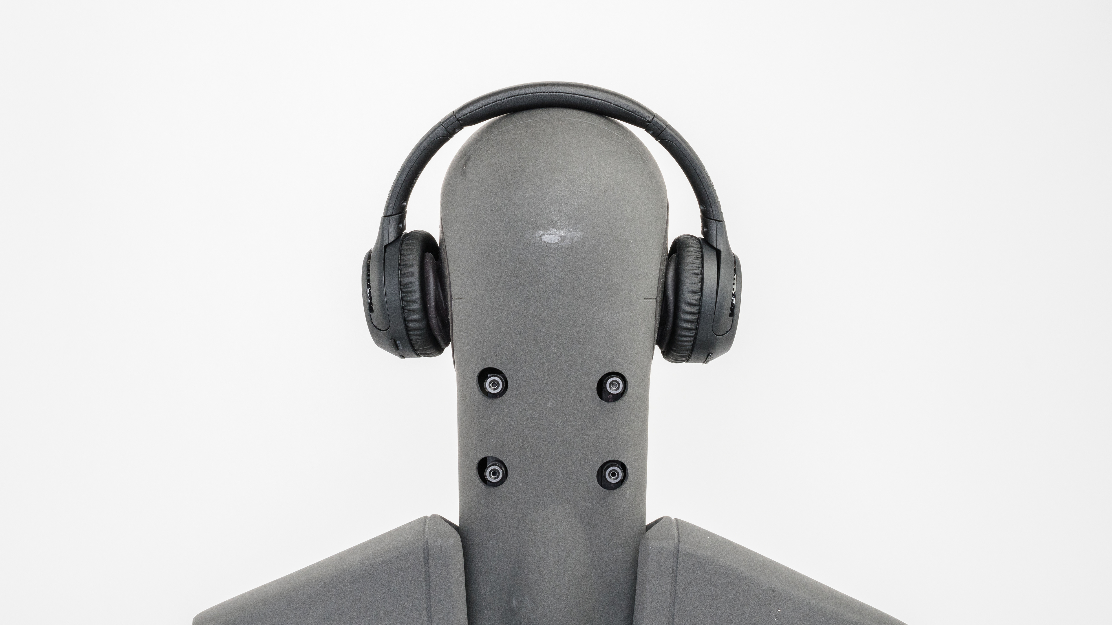 Sony WH-XB700 Wireless Review - RTINGS.com