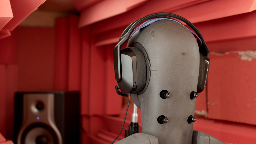 Logitech G335 Review - RTINGS.com