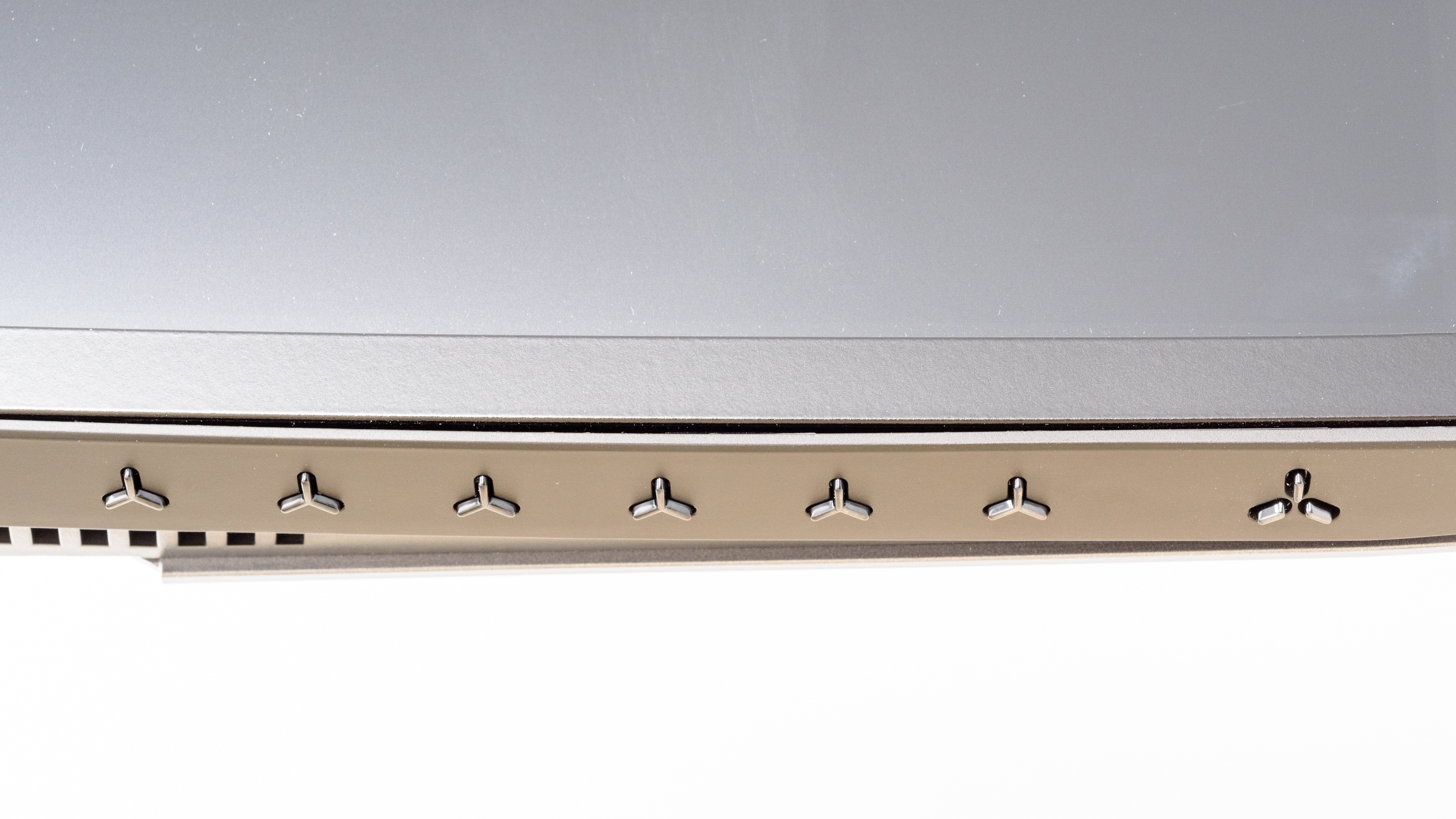 Dell Alienware AW3418DW Review - RTINGS.com