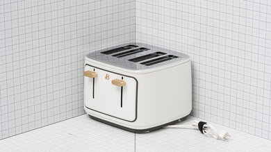 Beautiful 4-Slice Toaster with Touch-Activated Display Review - RTINGS.com