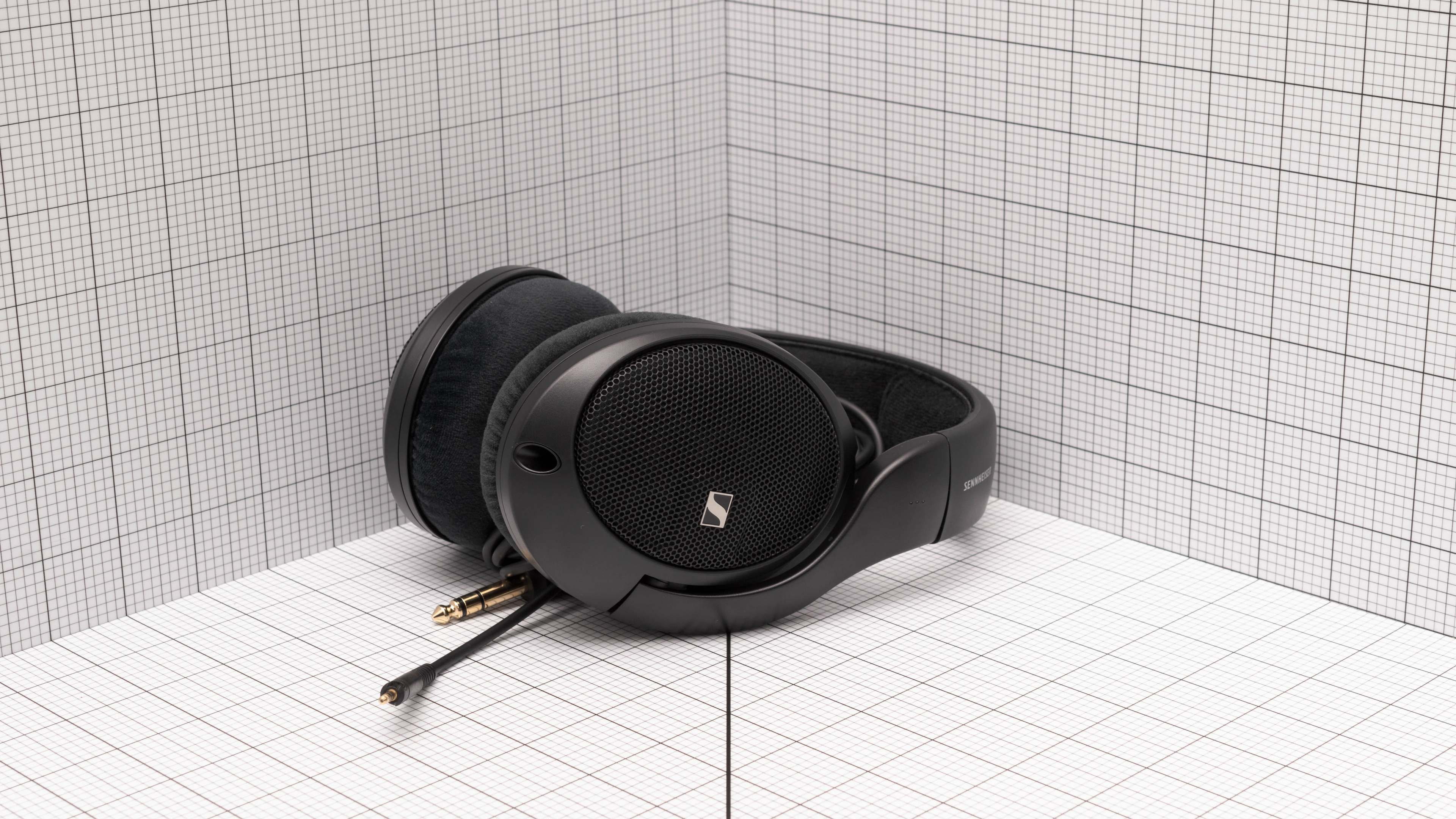 Sennheiser HD 560S Review - RTINGS.com