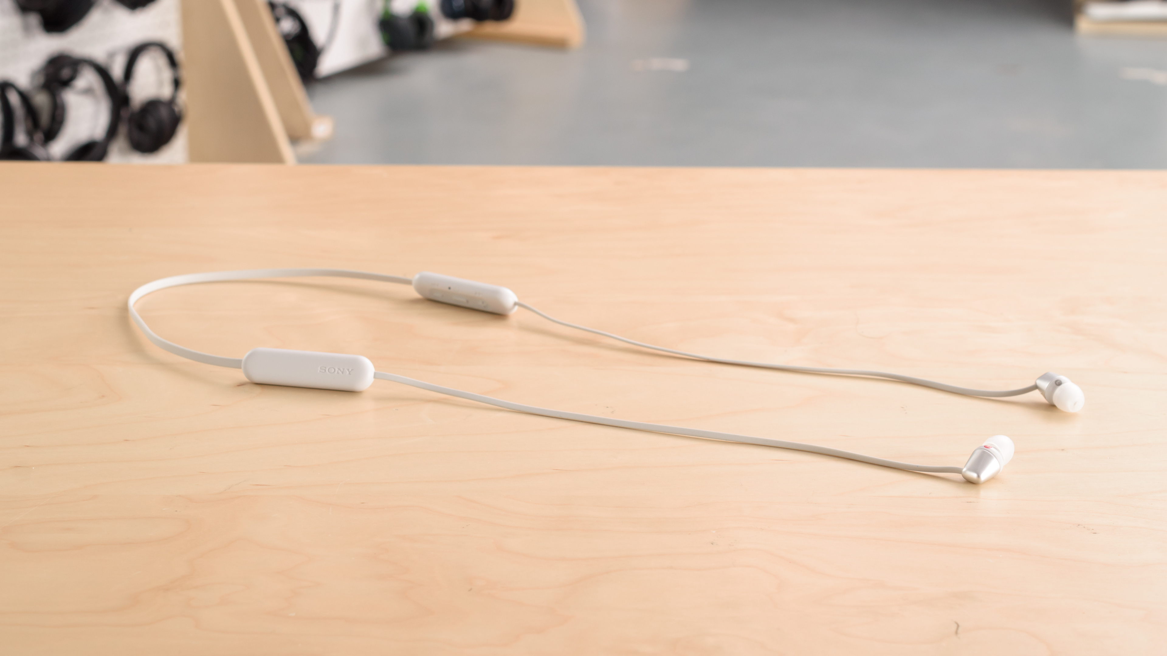 Sony WI-C310 Wireless Review - RTINGS.com