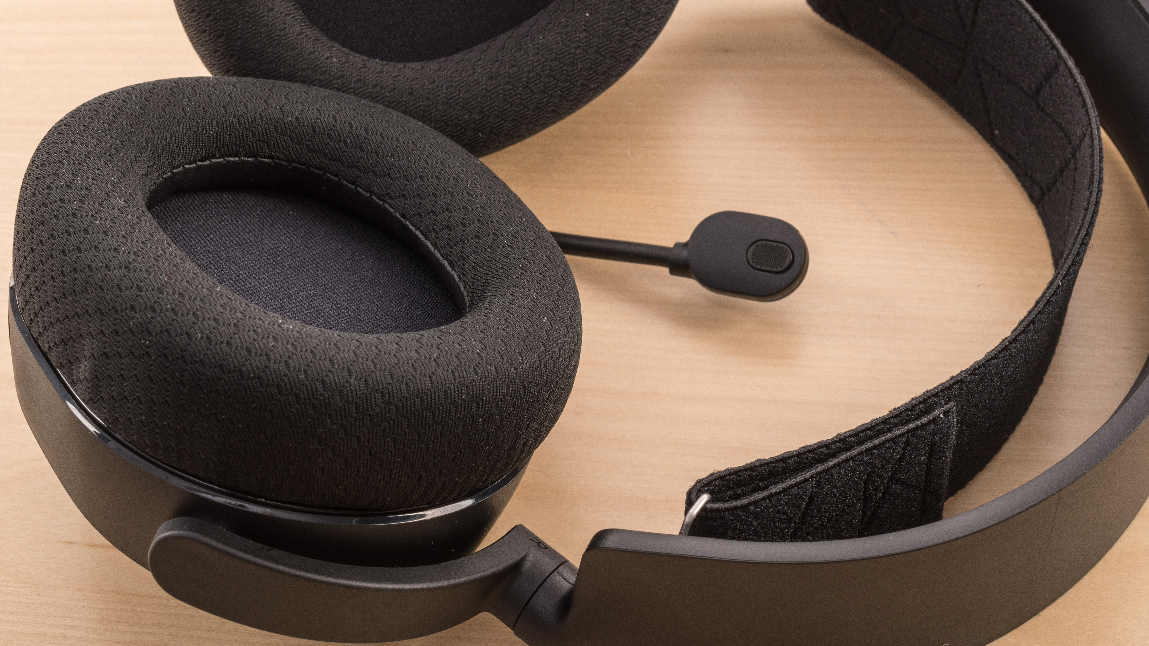 SteelSeries Arctis 3 2019 Edition Wireless Review - RTINGS.com