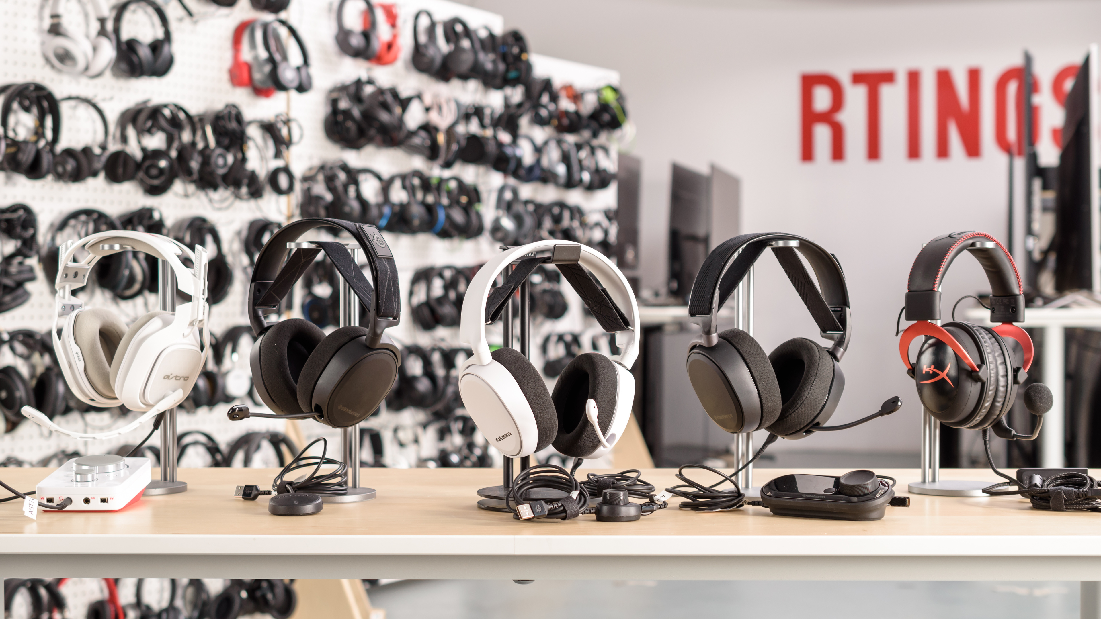 SteelSeries Arctis 5 2019 Edition Review - RTINGS.com