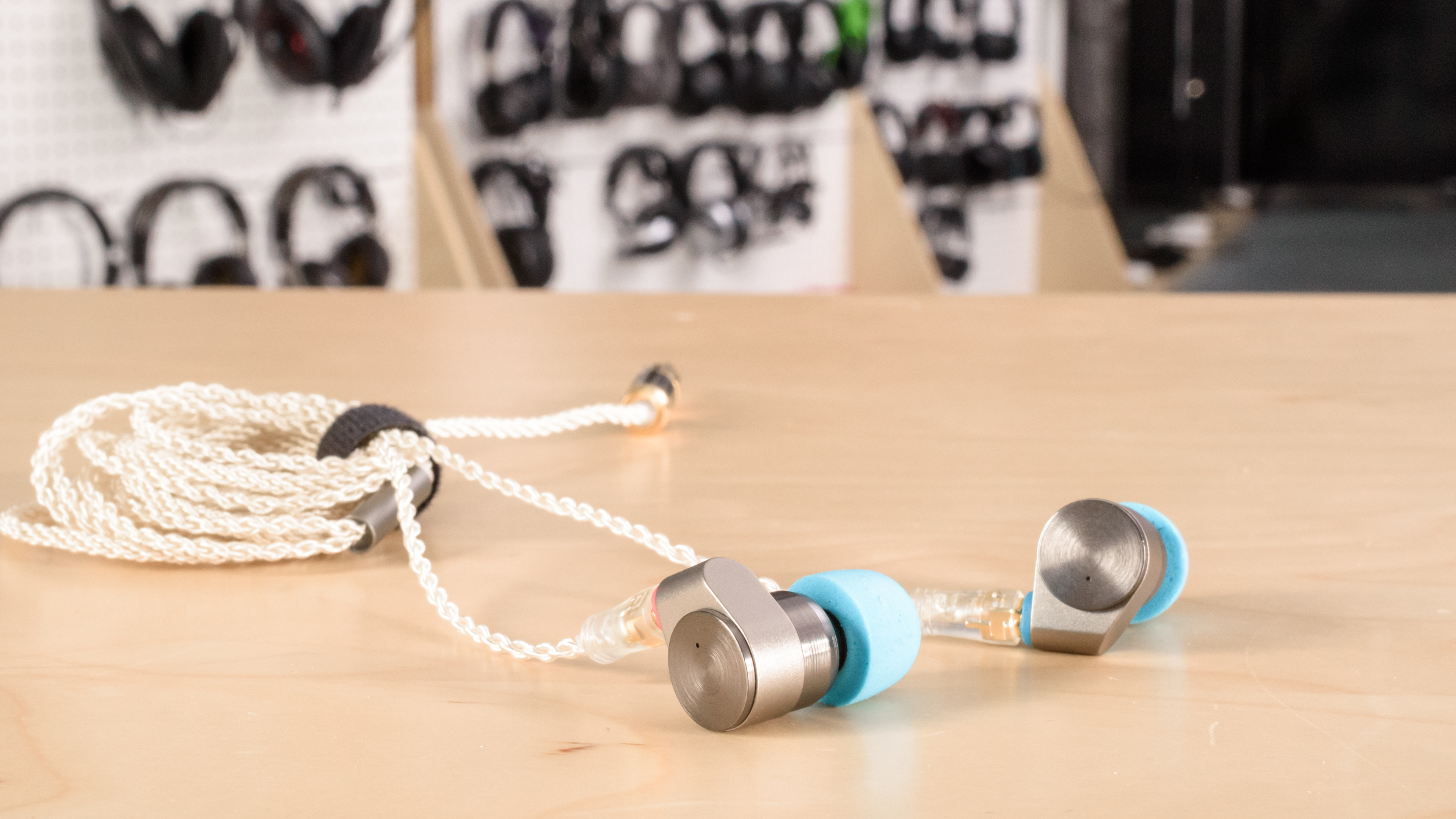 TIN Audio T2 Review - RTINGS.com