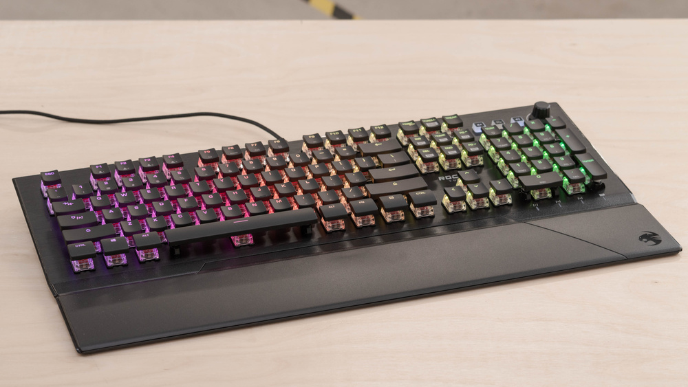 ROCCAT Vulcan Pro Review - RTINGS.com