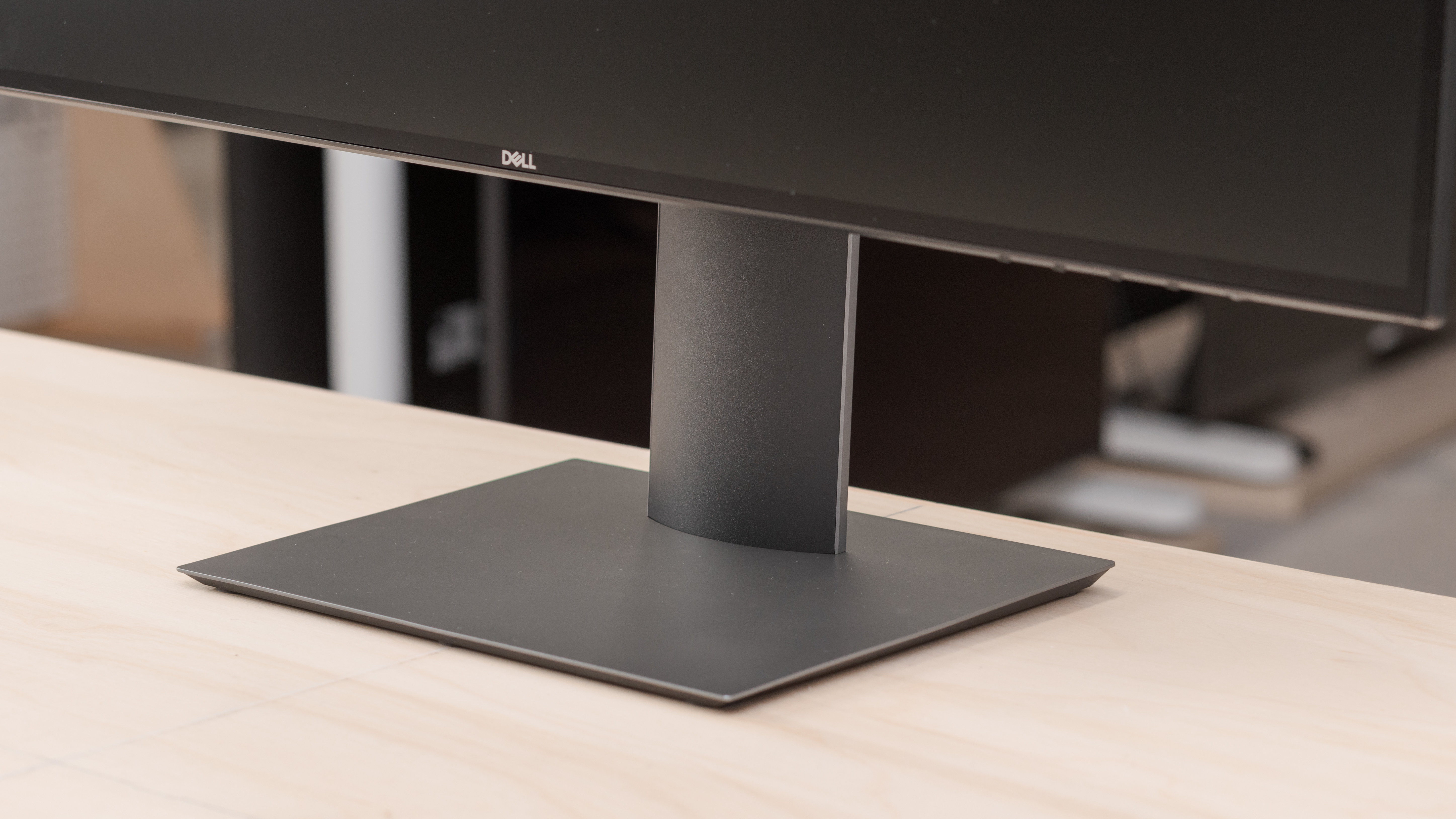 Dell UltraSharp U2721DE Review - RTINGS.com