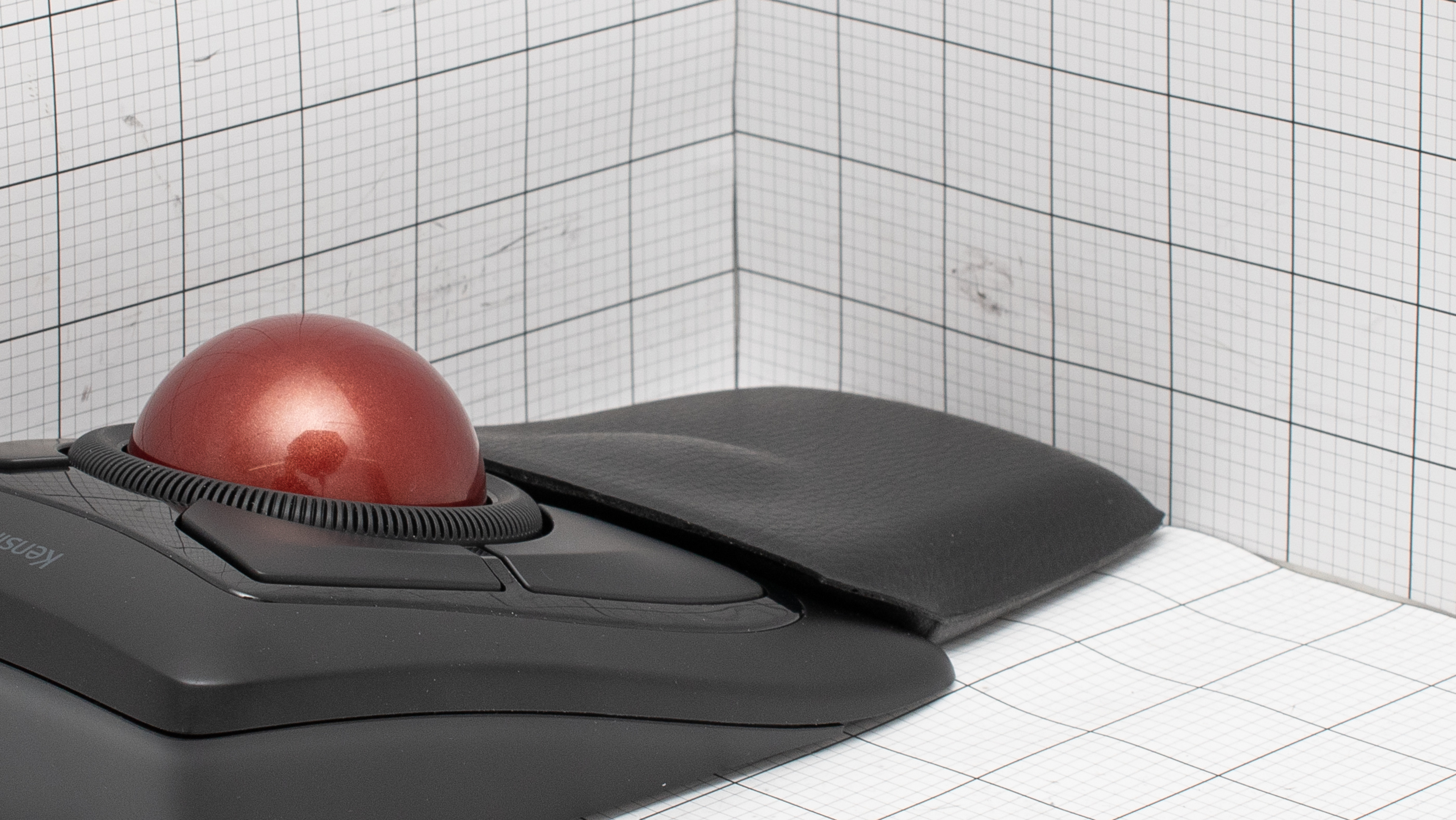 Kensington Expert Mouse Wireless Trackball Review - RTINGS.com