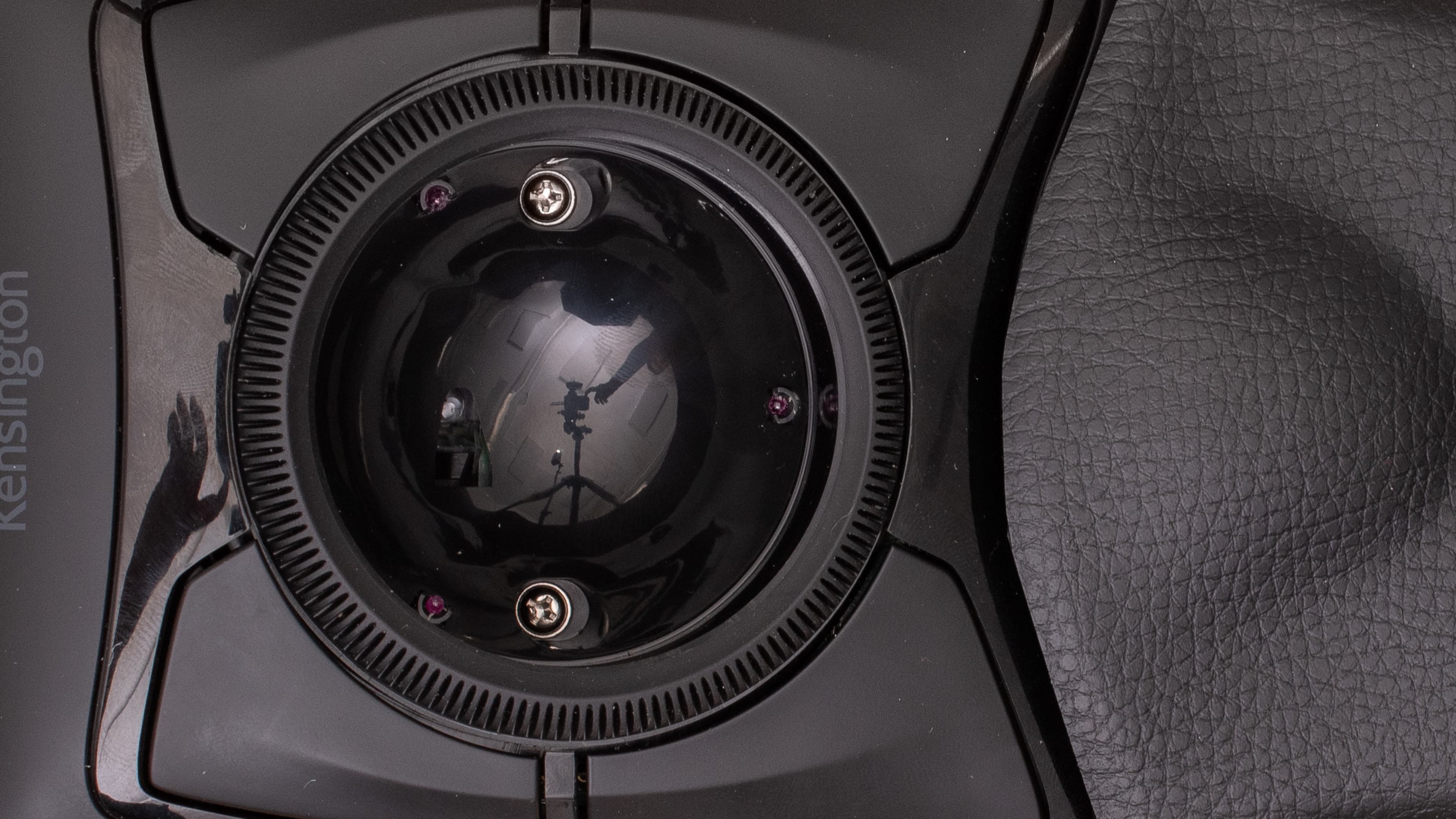 Kensington Expert Mouse Wireless Trackball Review - RTINGS.com