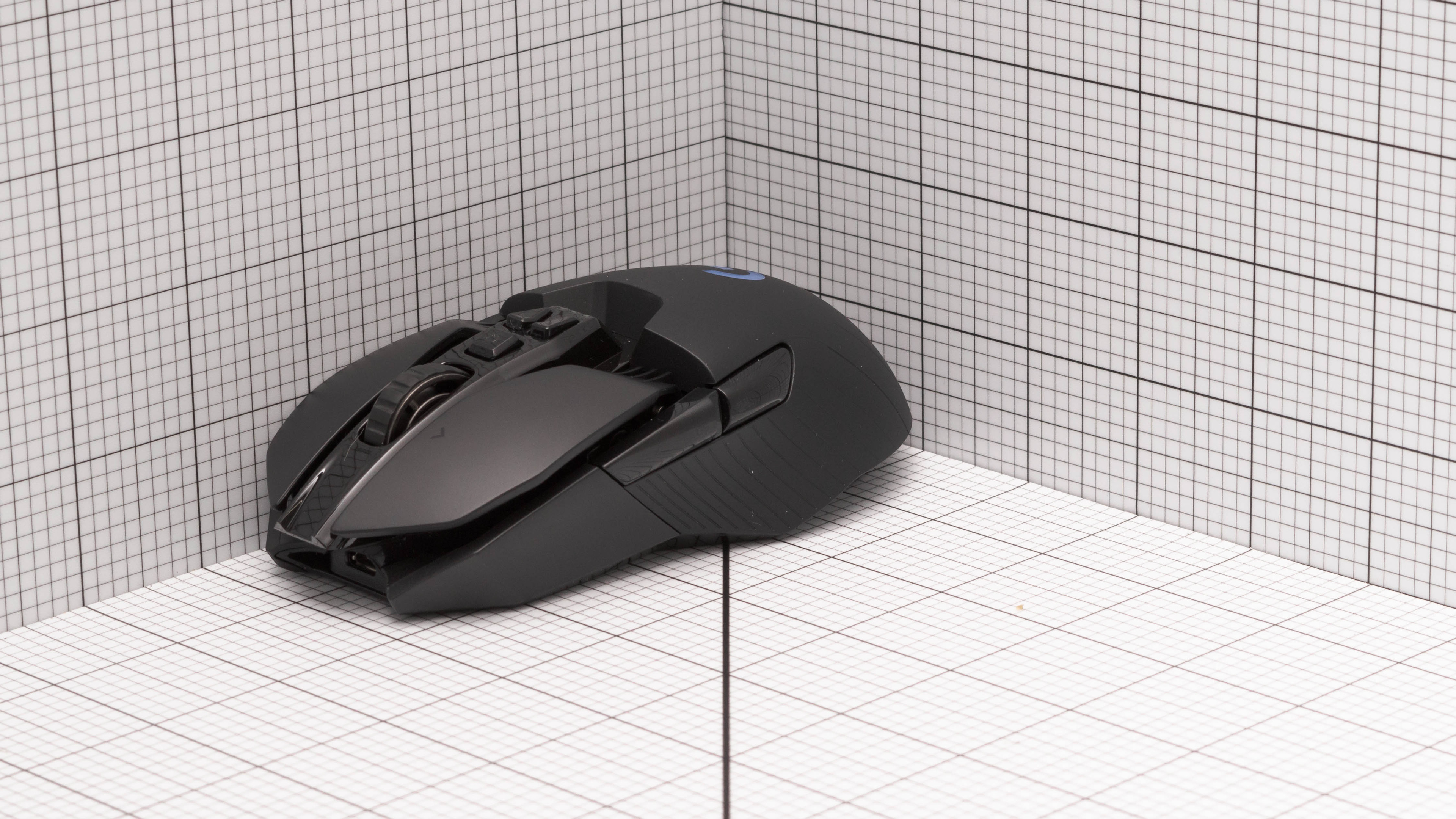 Logitech G903 HERO Review - RTINGS.com