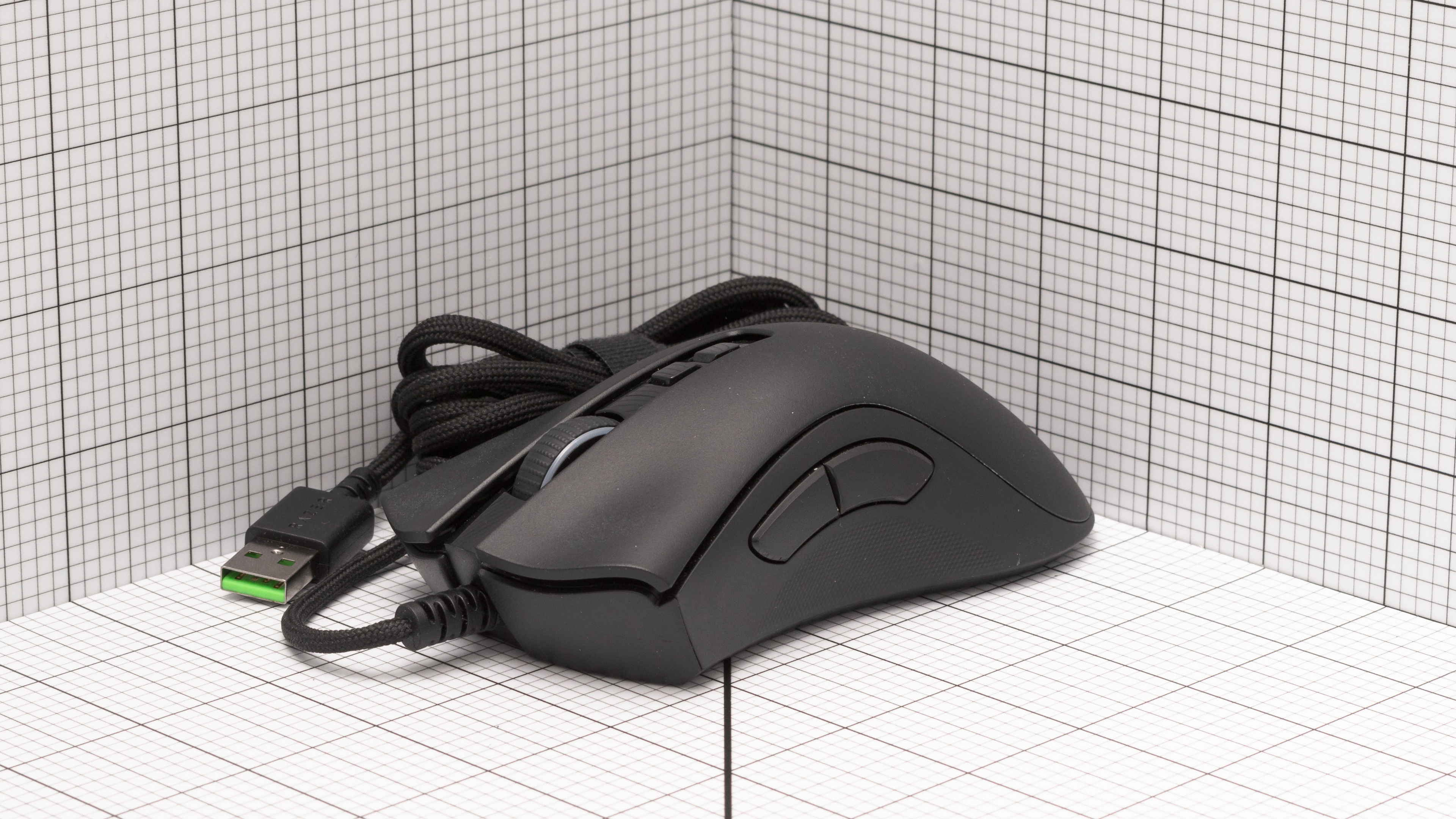 Razer DeathAdder V2 Review - RTINGS.com