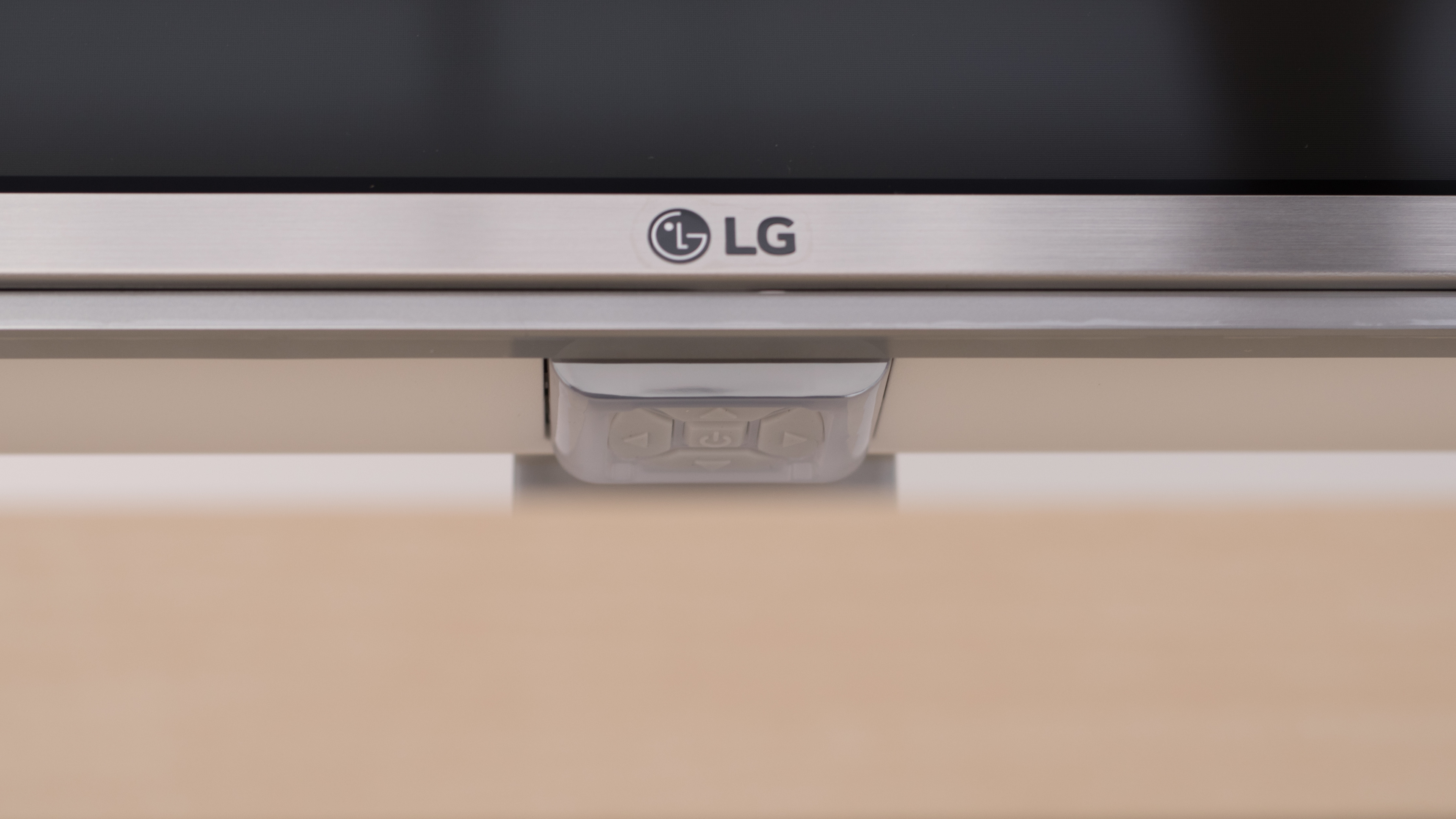 LG UH8500 Review (55UH8500, 60UH8500, 65UH8500, 75UH8500) - RTINGS.com