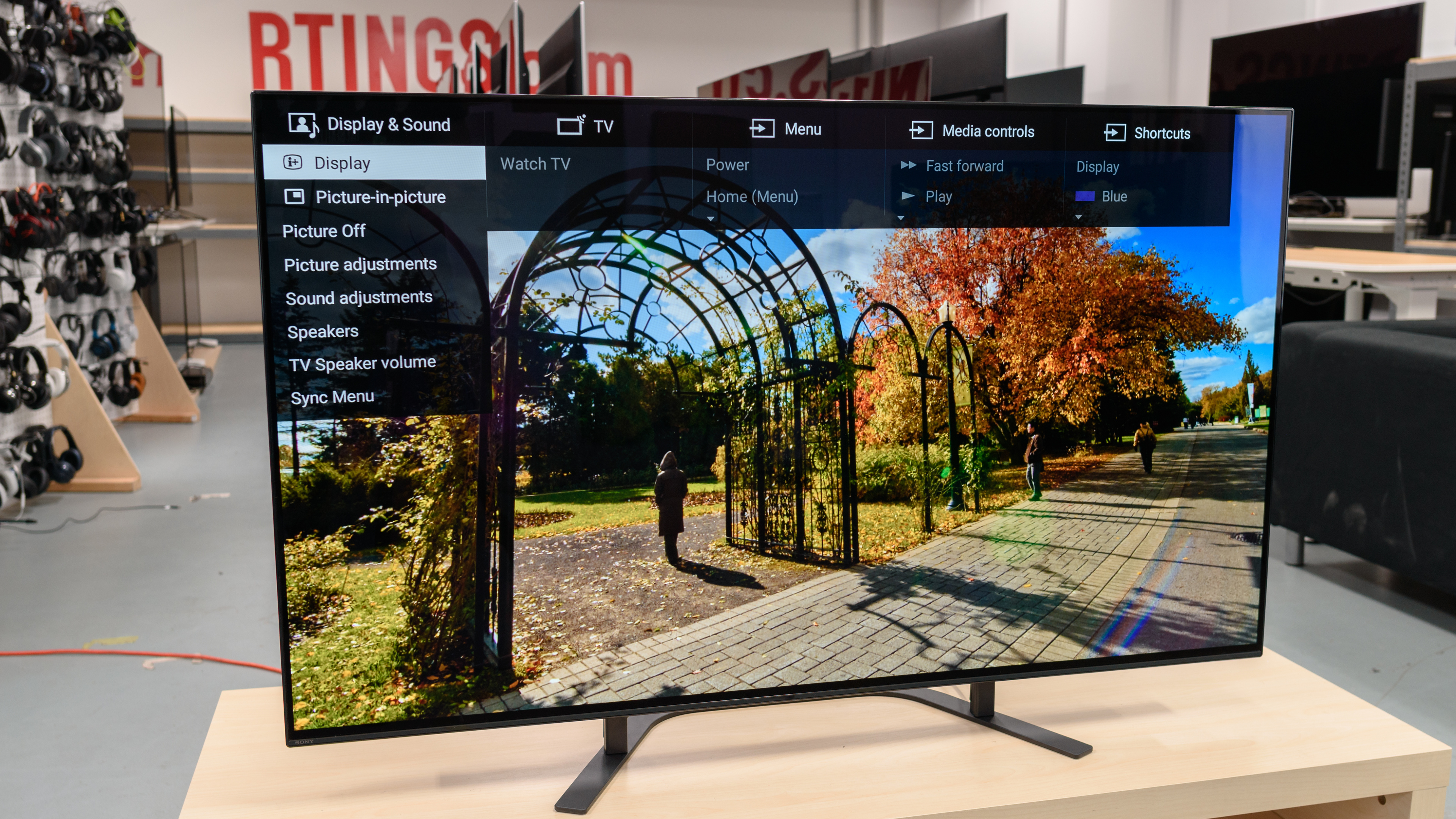 Sony A8G OLED Review (XBR55A8G, XBR65A8G) - RTINGS.com
