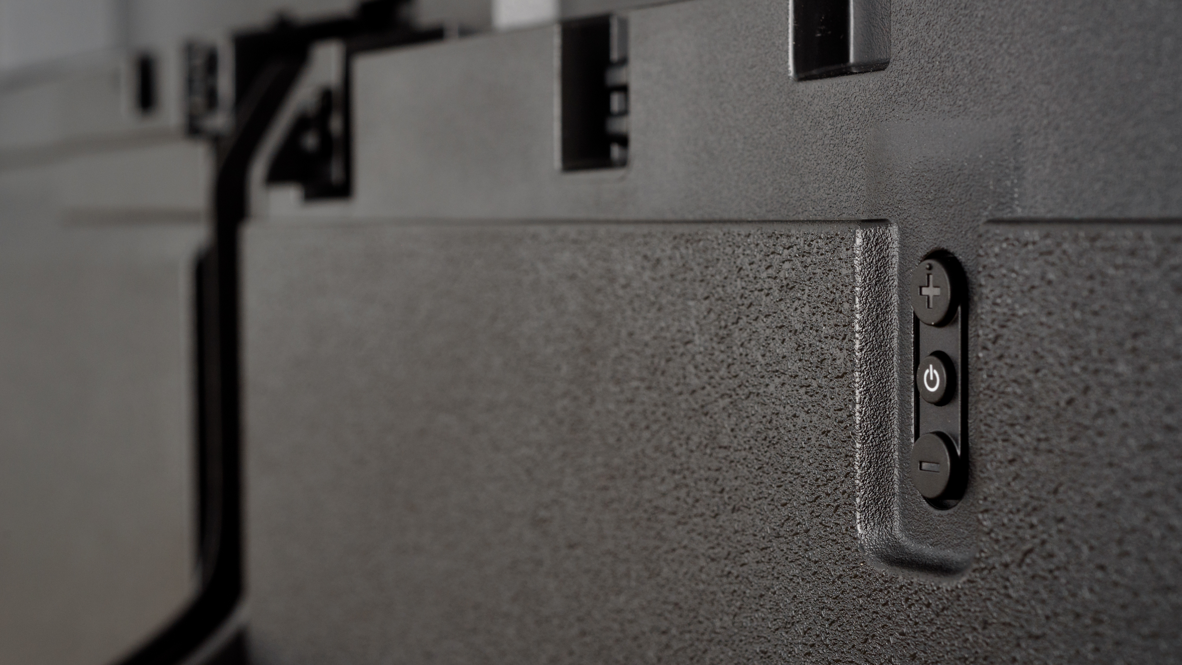 Sony Z9F Review (XBR65Z9F, XBR75Z9F) - RTINGS.com